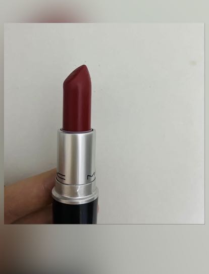 MAC matte Lipstick (Russian red ), Beauty & Personal Care, Face, Makeup ...