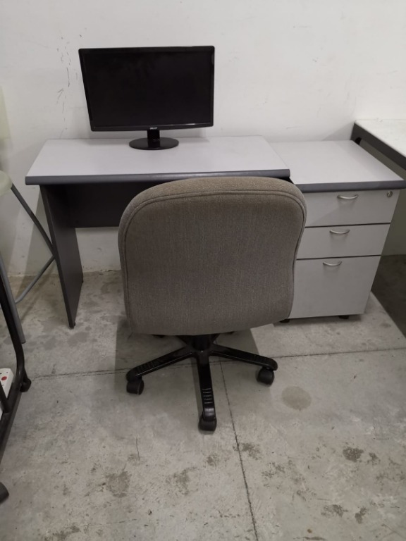 Moving Office Sales : Desk, Drawer Cabinet, Chair, PC Monitor - $55.00 ...