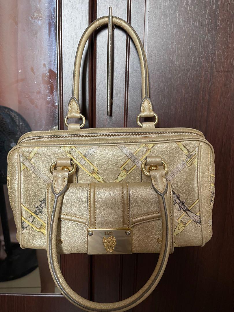 Original Gold Daks bag, Luxury, Bags & Wallets on Carousell