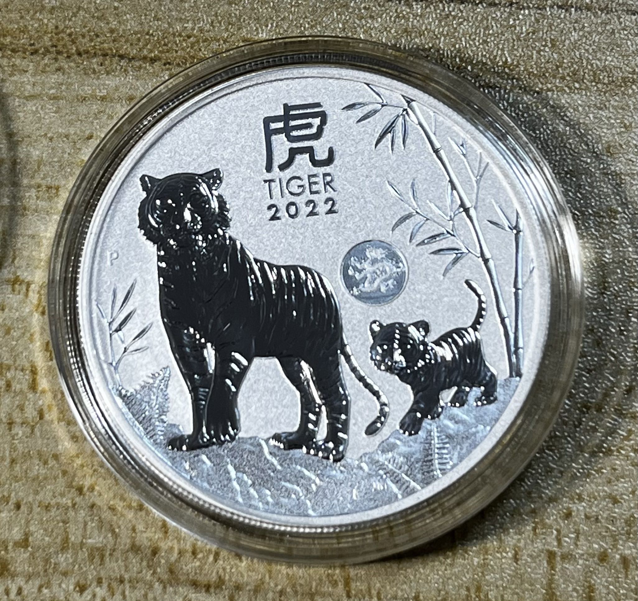 Silver Coin Tiger with Dragon Privy, Hobbies & Toys, Memorabilia ...