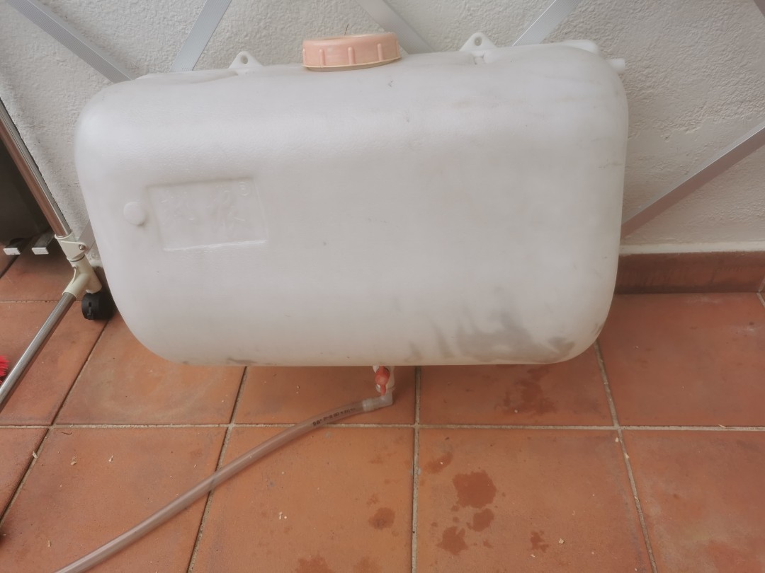 Thick wall hang water tank container 60L, Furniture & Home Living ...
