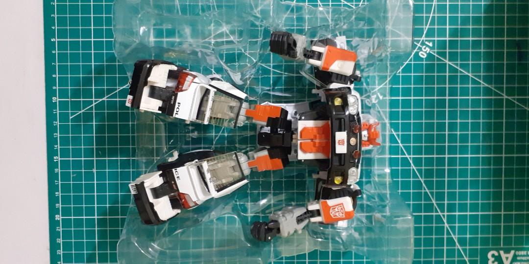 Transformers Binaltech Red Alert Subaru, Hobbies & Toys, Collectibles ...
