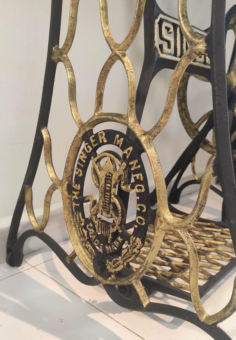 Gorgeous Vintage Singer Spider sewing machine table, Furniture & Home ...