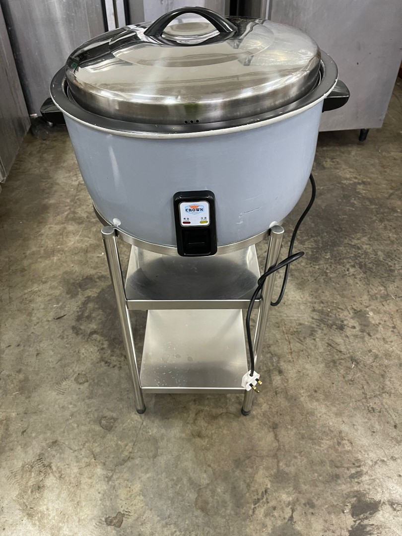 Used commercial rice cooker 10L with stand, TV & Home Appliances ...