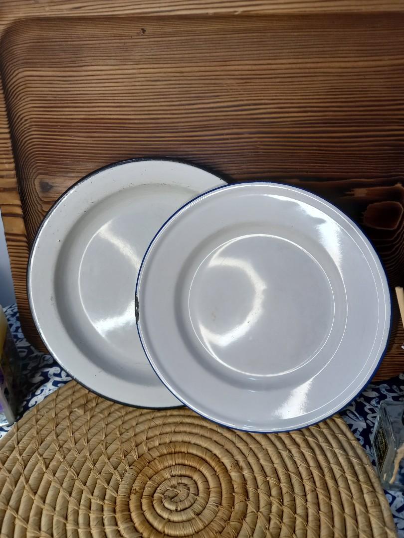 VINTAGE SARTIN PLATES, Furniture & Home Living, Kitchenware & Tableware ...