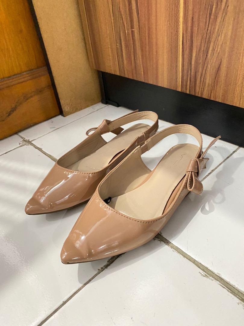 VNC Shoes - Pink Nude Size 37, Fesyen Wanita, Sepatu di Carousell