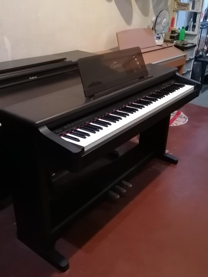 Yamaha Clavinova CLP123 Digital Piano, Hobbies & Toys, Music & Media ...