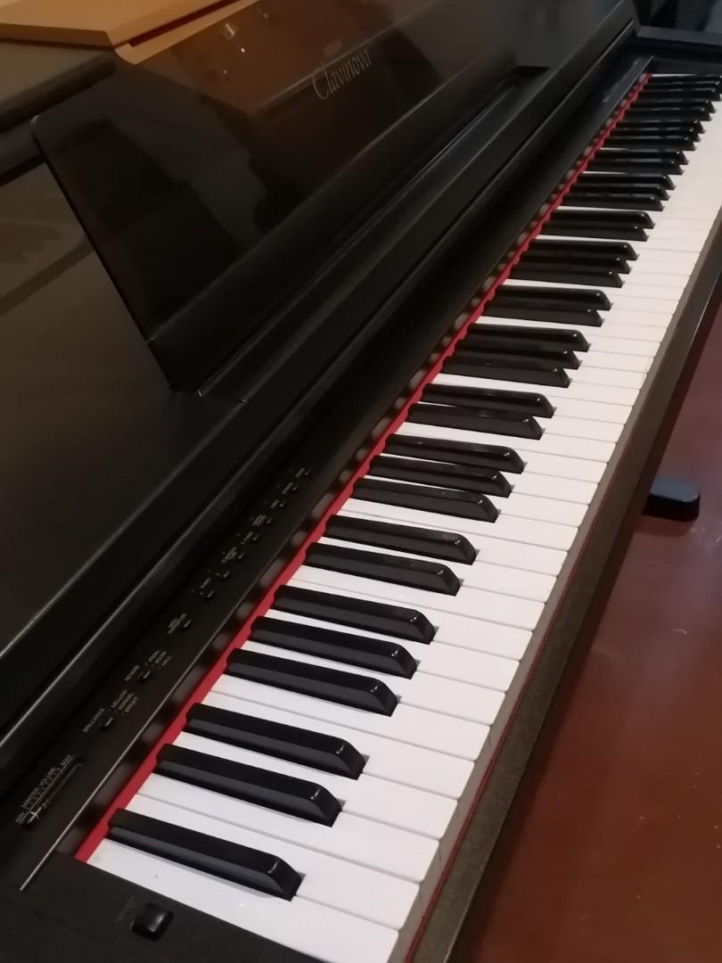 Yamaha Clavinova CLP560 Piano, Hobbies & Toys, Music & Media, Musical ...