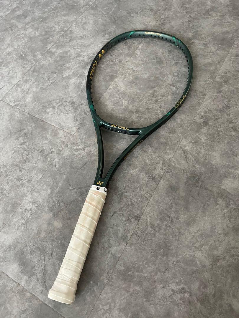 Yonex Vcore Pro 97 2020 330gm 4 1/4 condition 8/10, Sports Equipment ...