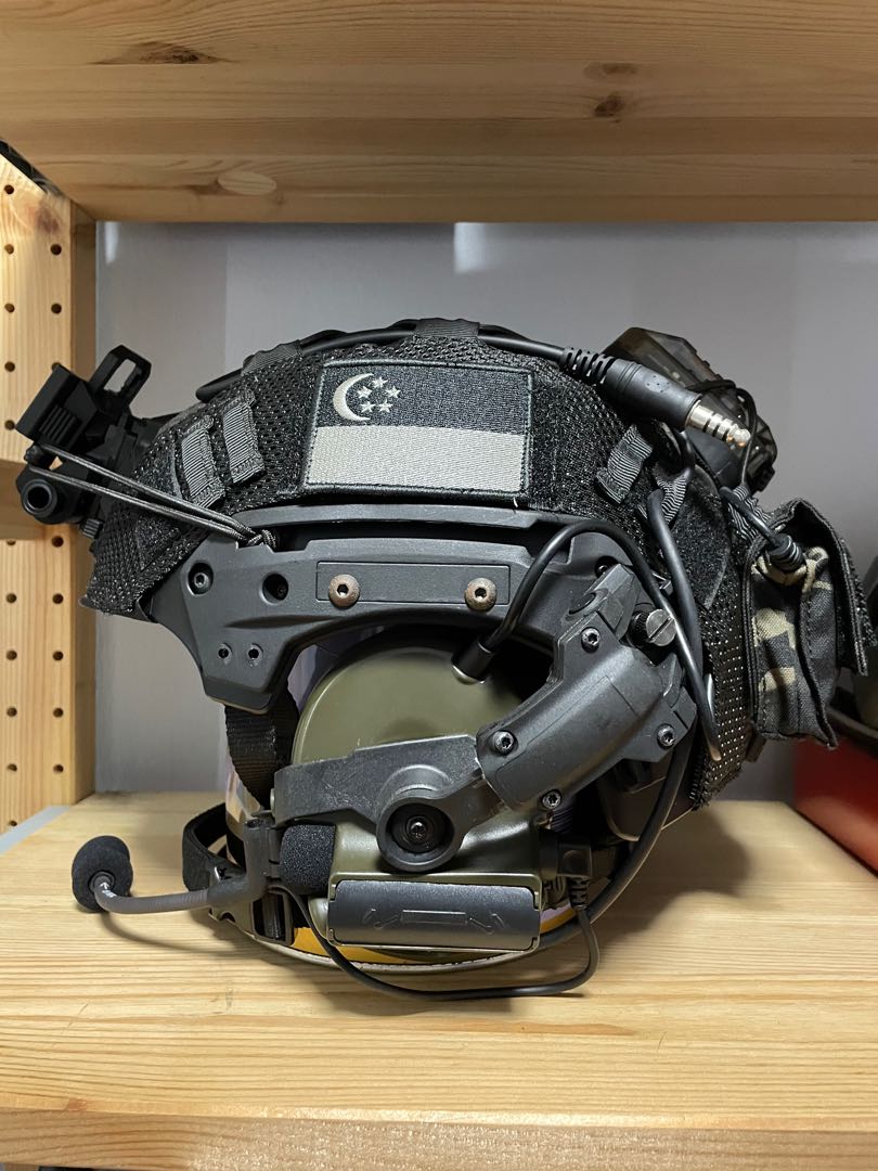 3M Peltor Comtacs With AMP Mount, Sports Equipment, Other Sports ...