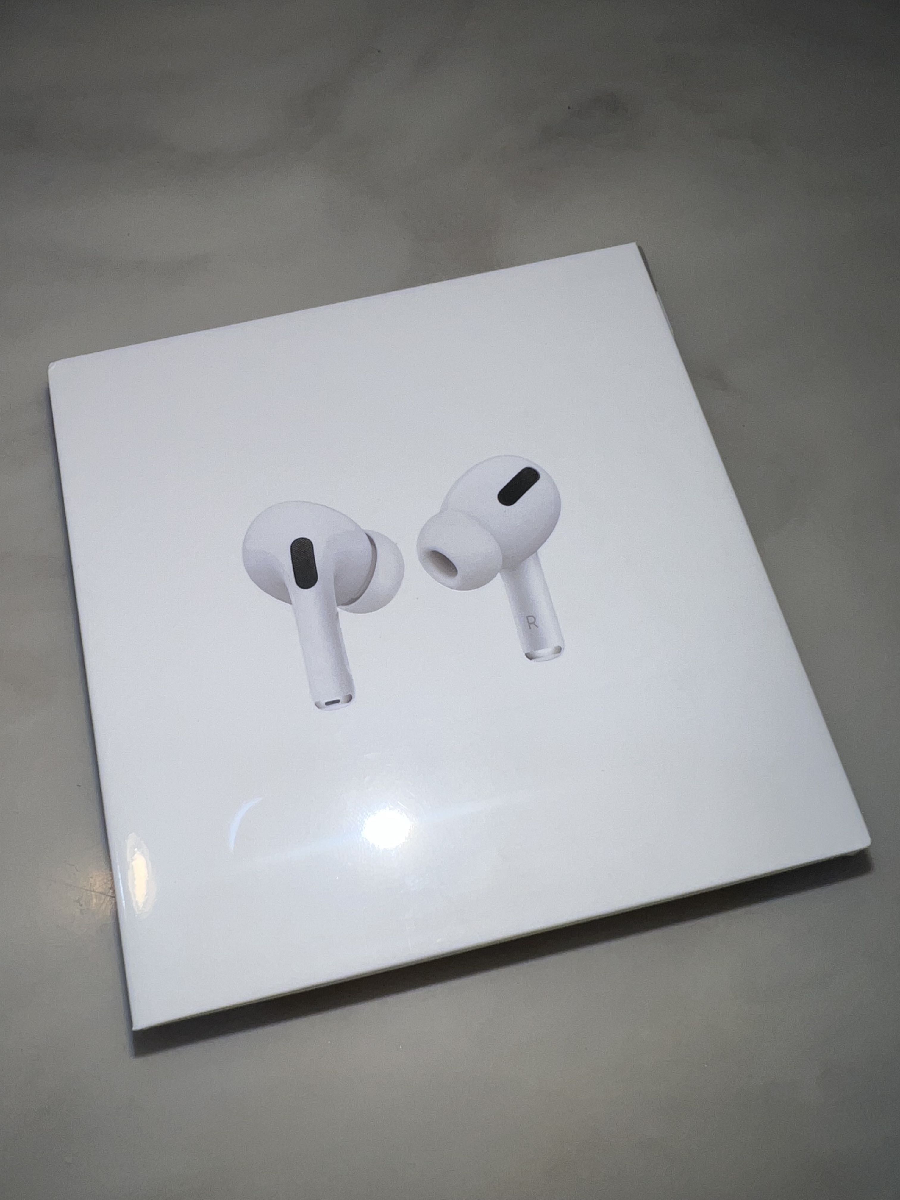 AirPods Pro MagSafe Charging Case, Audio, Earphones on Carousell