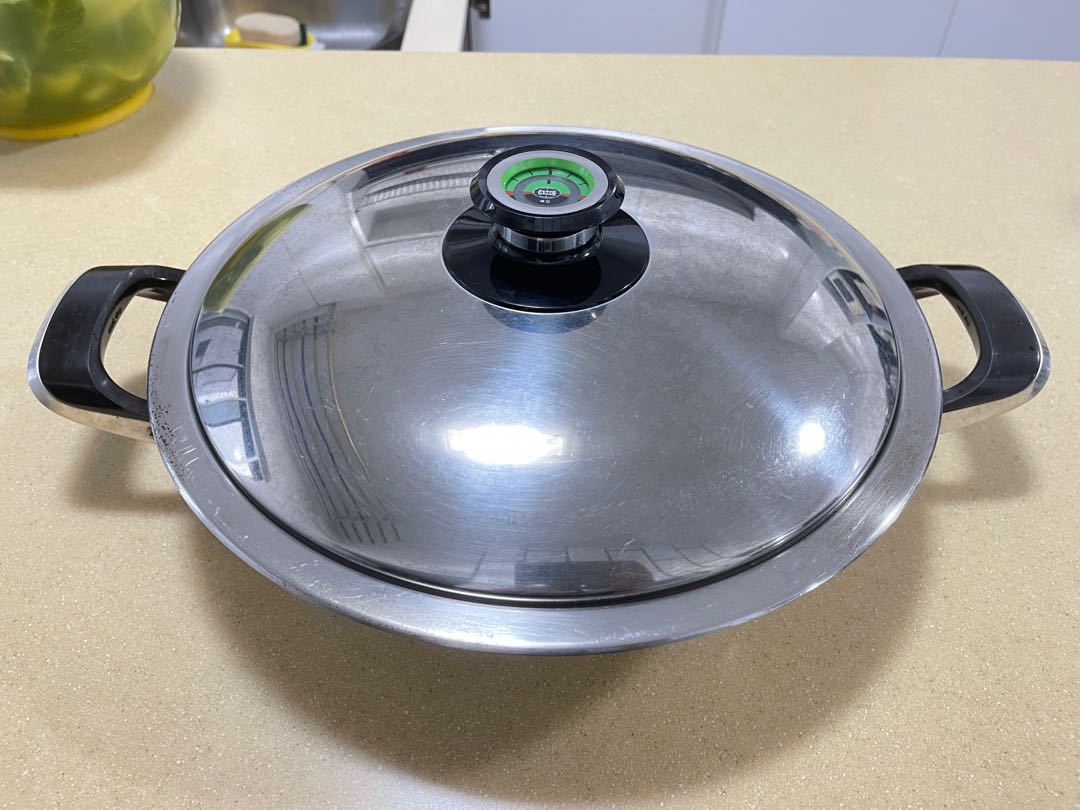 AMC 3.0L Serving Dish Pot, Furniture & Home Living, Kitchenware ...