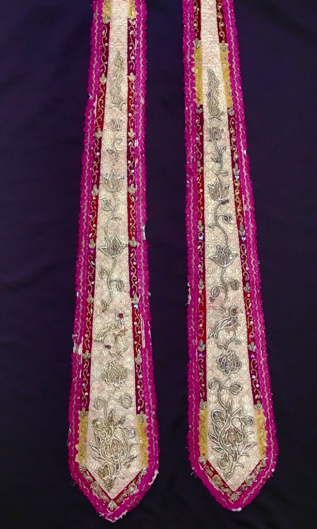 Antik 1 pair embordery hiasan katil lama, Furniture & Home Living, Home ...