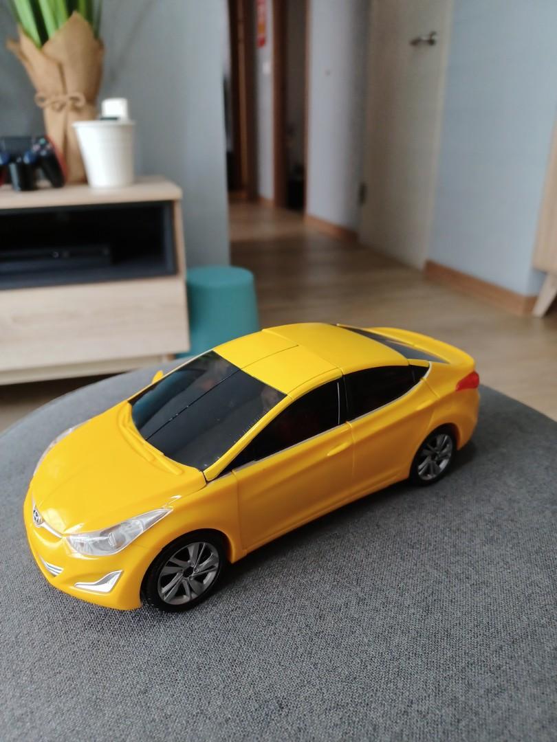 Carbot Robot Car Hyundai Avante, Hobbies & Toys, Toys & Games on Carousell