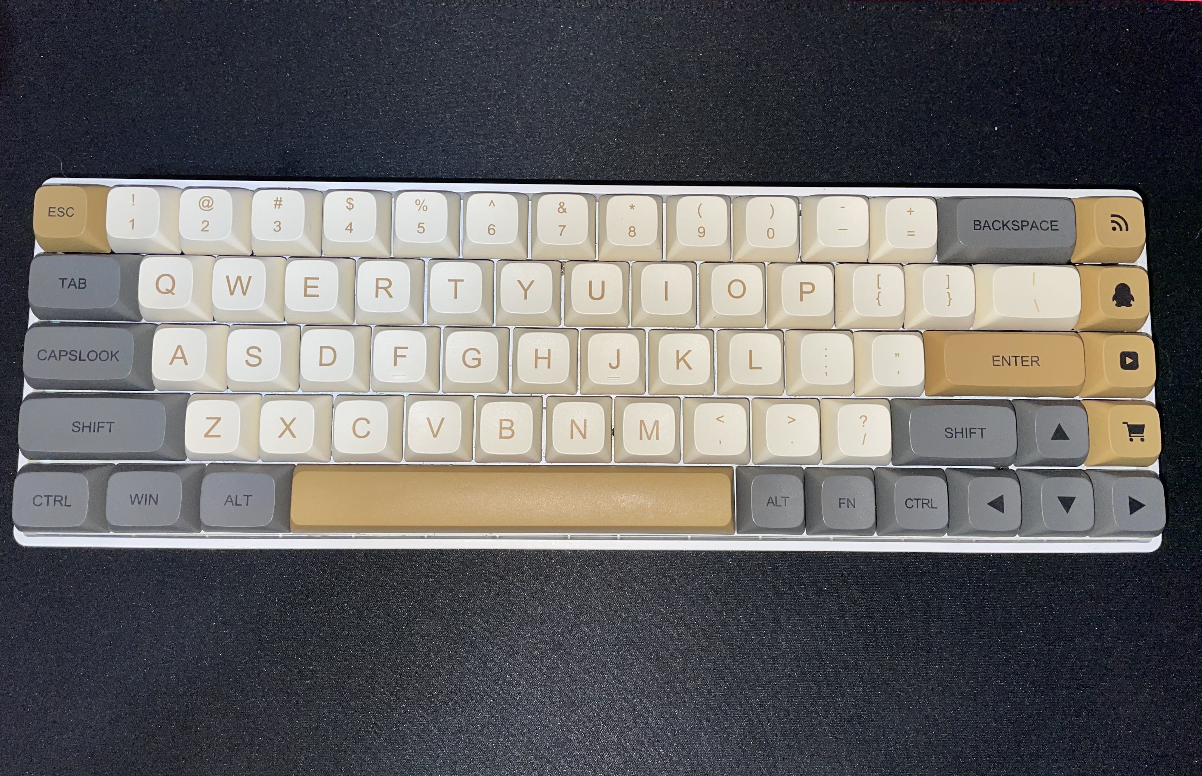 Custom MK68 65% Keyboard (Hotswappable), Computers & Tech, Parts ...