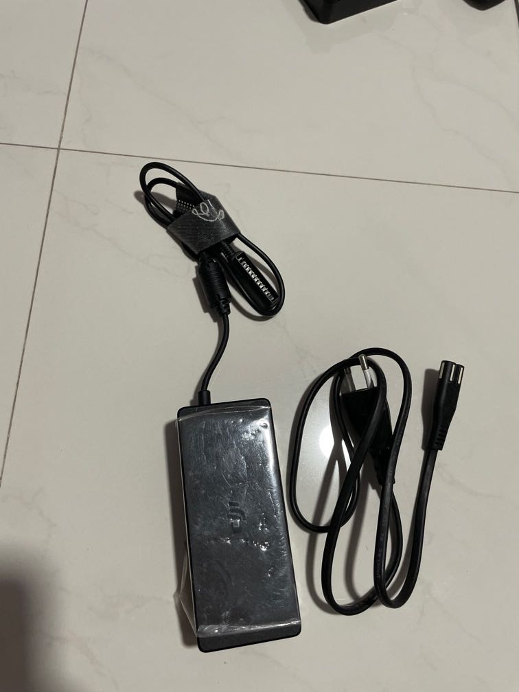 DJI Mavic Pro charger, Photography, Drones on Carousell