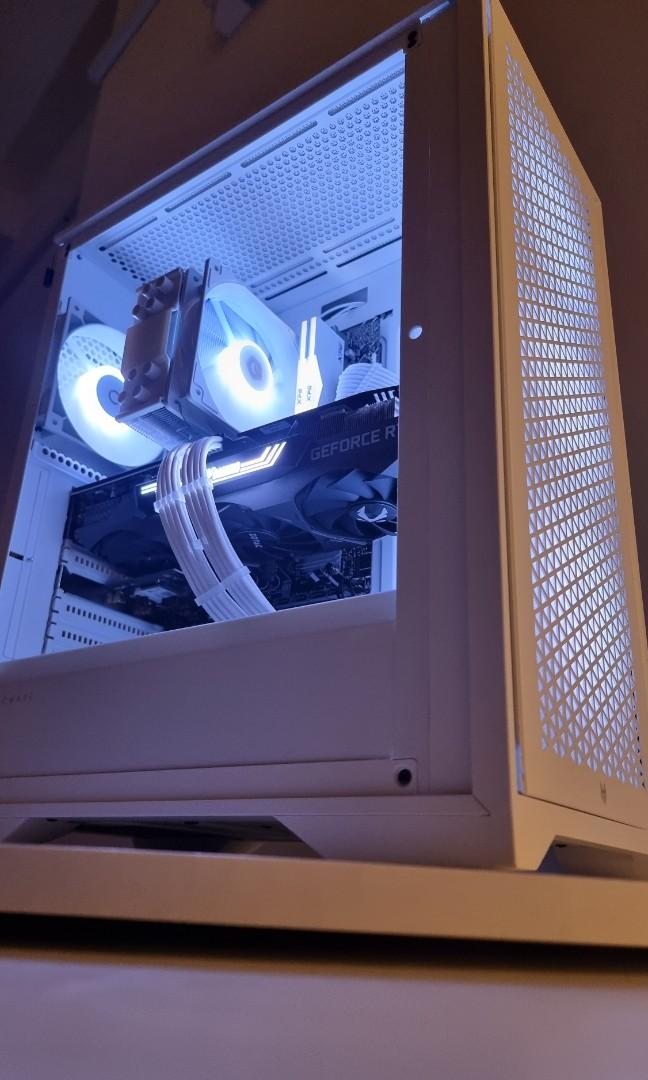 Featuring the all new Tecware Neo Omni in White! Custom Gaming PC ...