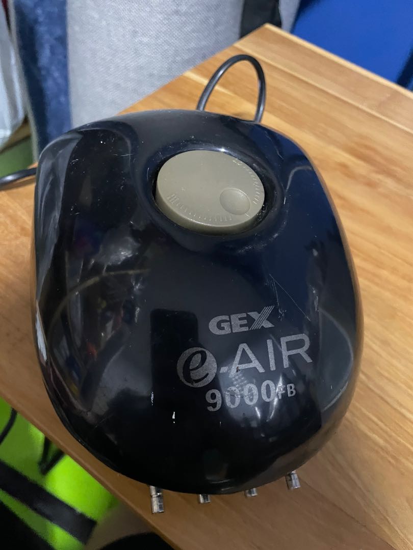 GEX 9000 air pump, Pet Supplies, Homes & Other Pet Accessories on Carousell