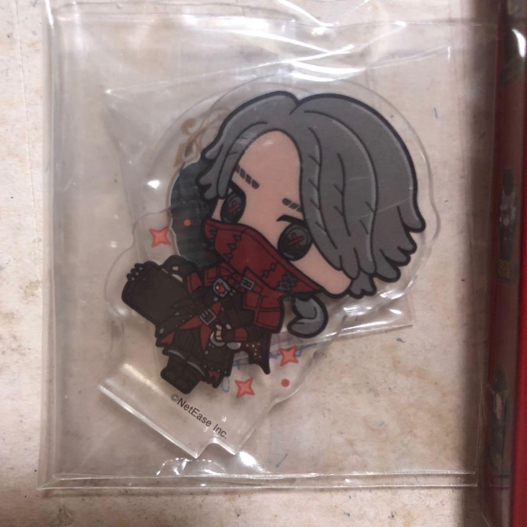 Identity V idv Aesop Embalmer Standee, Hobbies & Toys, Memorabilia ...