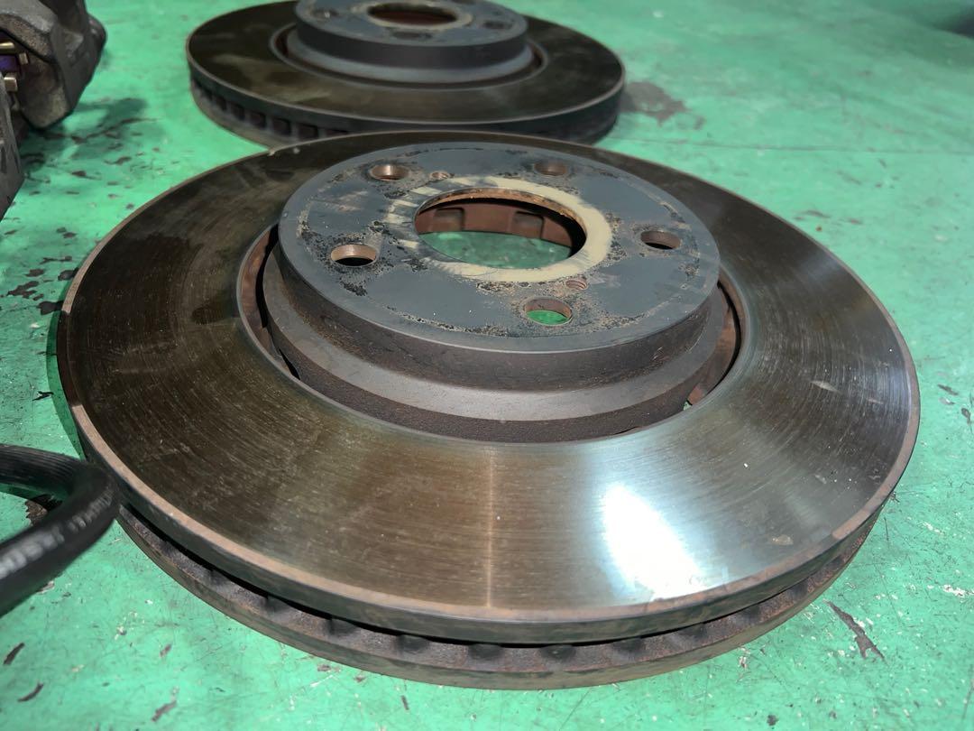 Lexus IS250 Original Advics Front Caliper, Car Accessories, Accessories ...