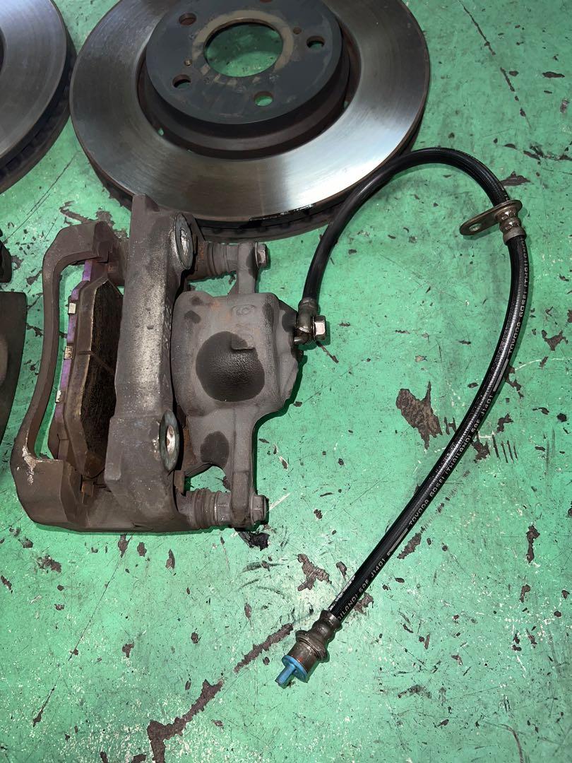 Lexus IS250 Original Advics Front Caliper, Car Accessories, Accessories ...