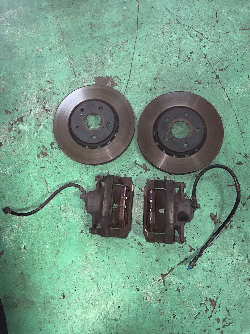 Lexus IS250 Original Advics Front Caliper, Car Accessories, Accessories ...