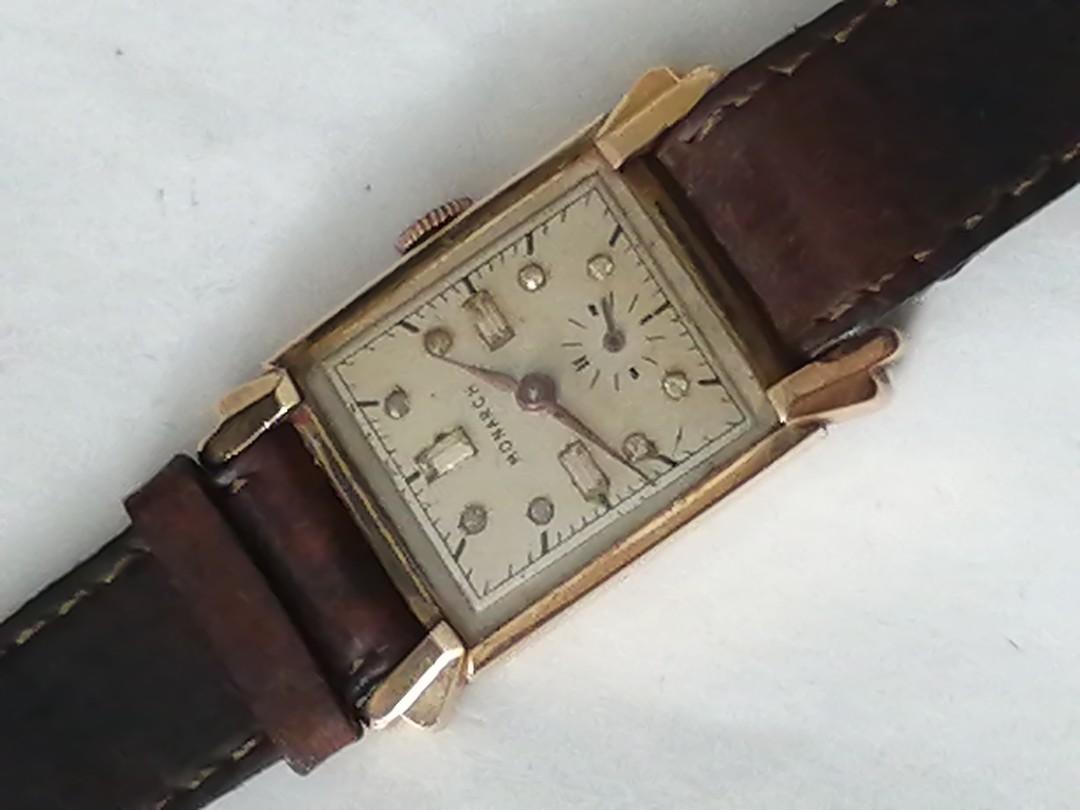 1065) Monarch Art Deco 14k Solid Gold & Diamond Vintage, Men's Fashion ...