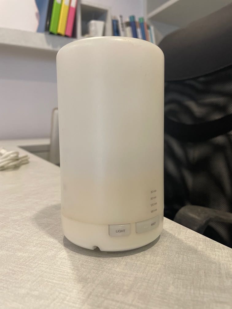 Muji humidifier, TV & Home Appliances, Other Home Appliances on Carousell