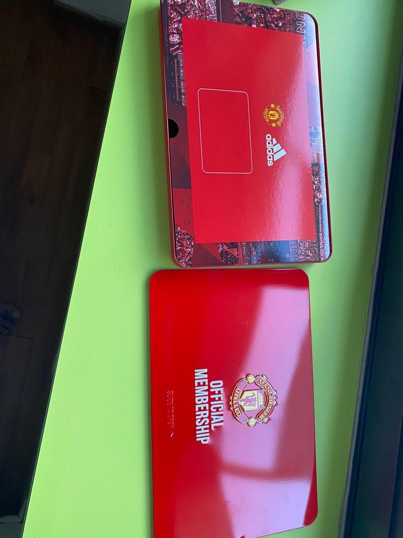 Official Man Utd Merchandise with Box, Everything Else on Carousell