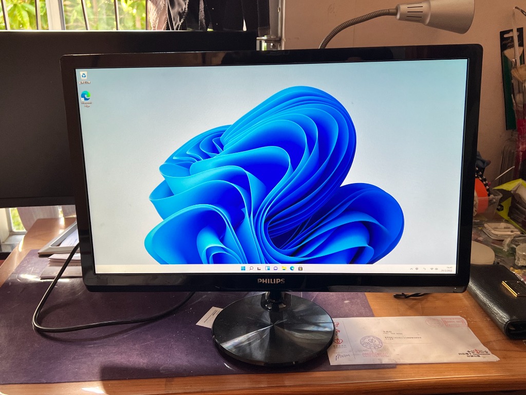 Philips 21.5' LCD monitor, Model 227E4L, 電腦＆科技, 電腦周邊及配件, 電子屏幕 - Carousell