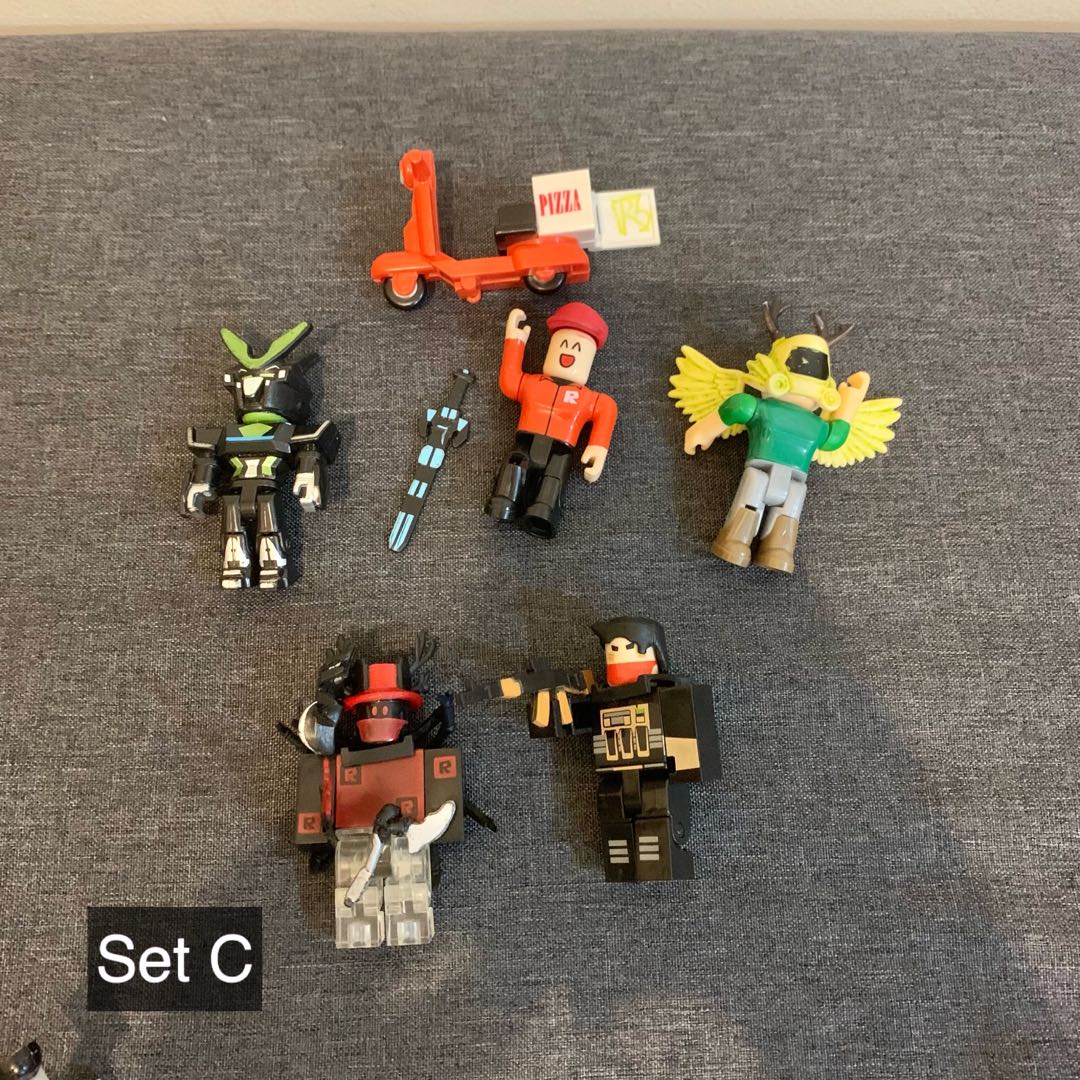 Roblox Set C, Hobbies & Toys, Toys & Games on Carousell