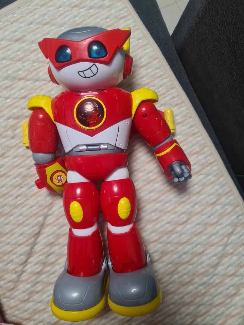 Ryan's world robot toy, Hobbies & Toys, Toys & Games on Carousell