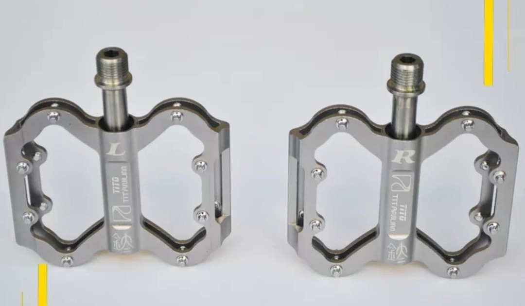 Titanium pedals, Sports Equipment, Bicycles & Parts, Parts ...