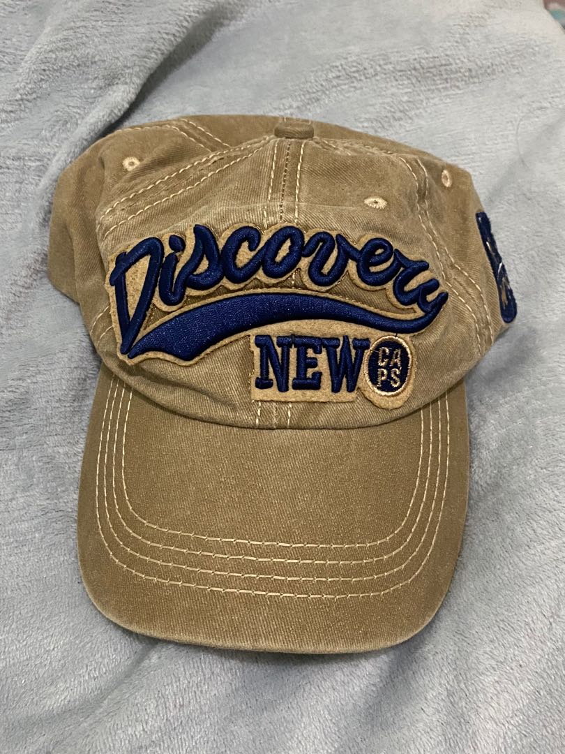 Vintage Discovery cap, Men's Fashion, Watches & Accessories, Caps ...
