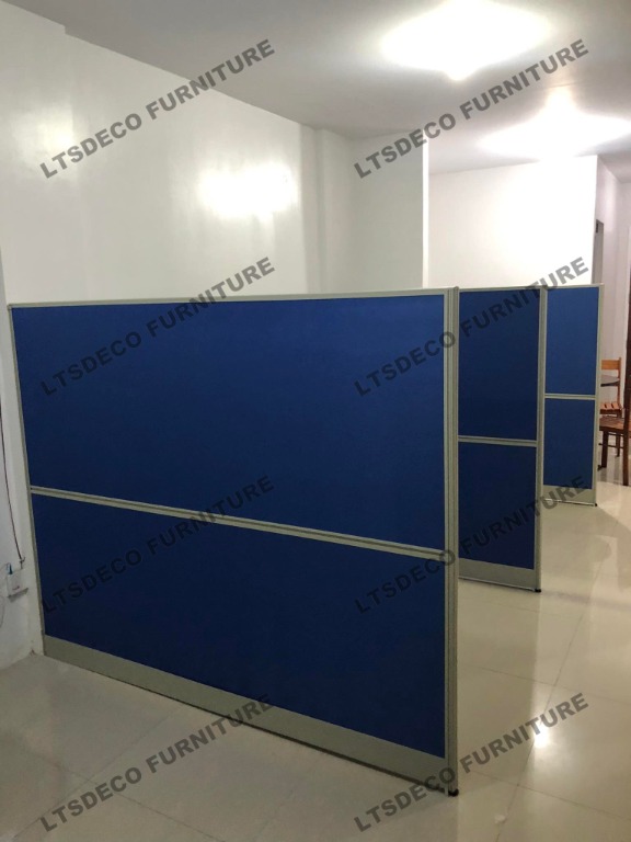WORKSTATION TABLE WITH SHARING PANEL OFFICE PARTITIONS, Furniture ...
