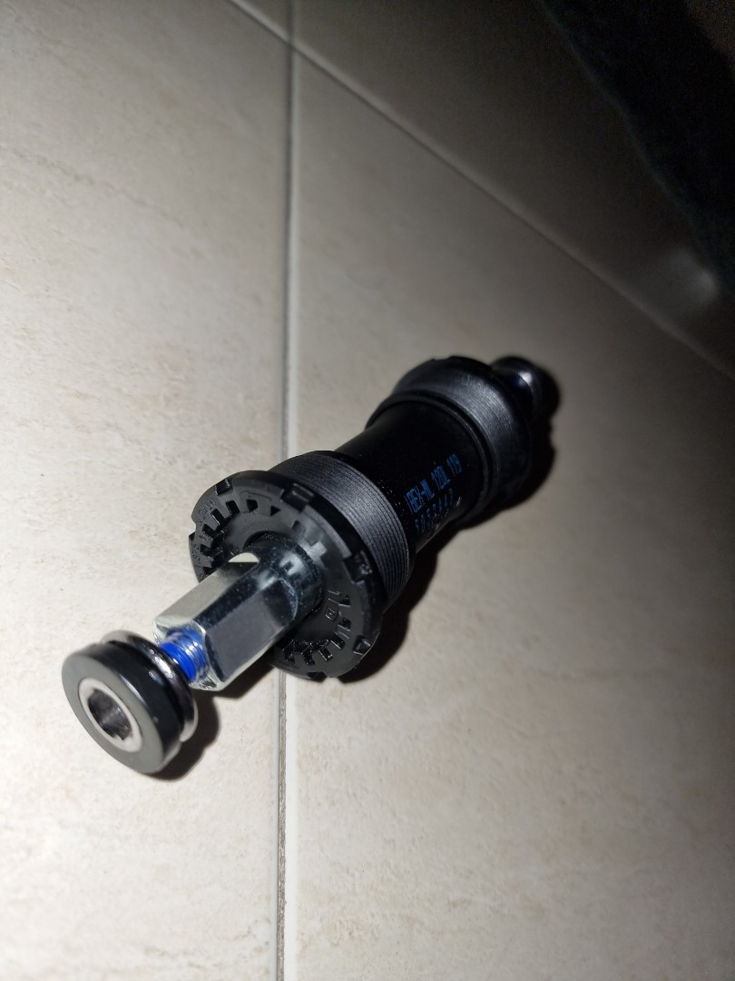 Brompton Bottom Bracket, Sports Equipment, Bicycles & Parts, Parts ...