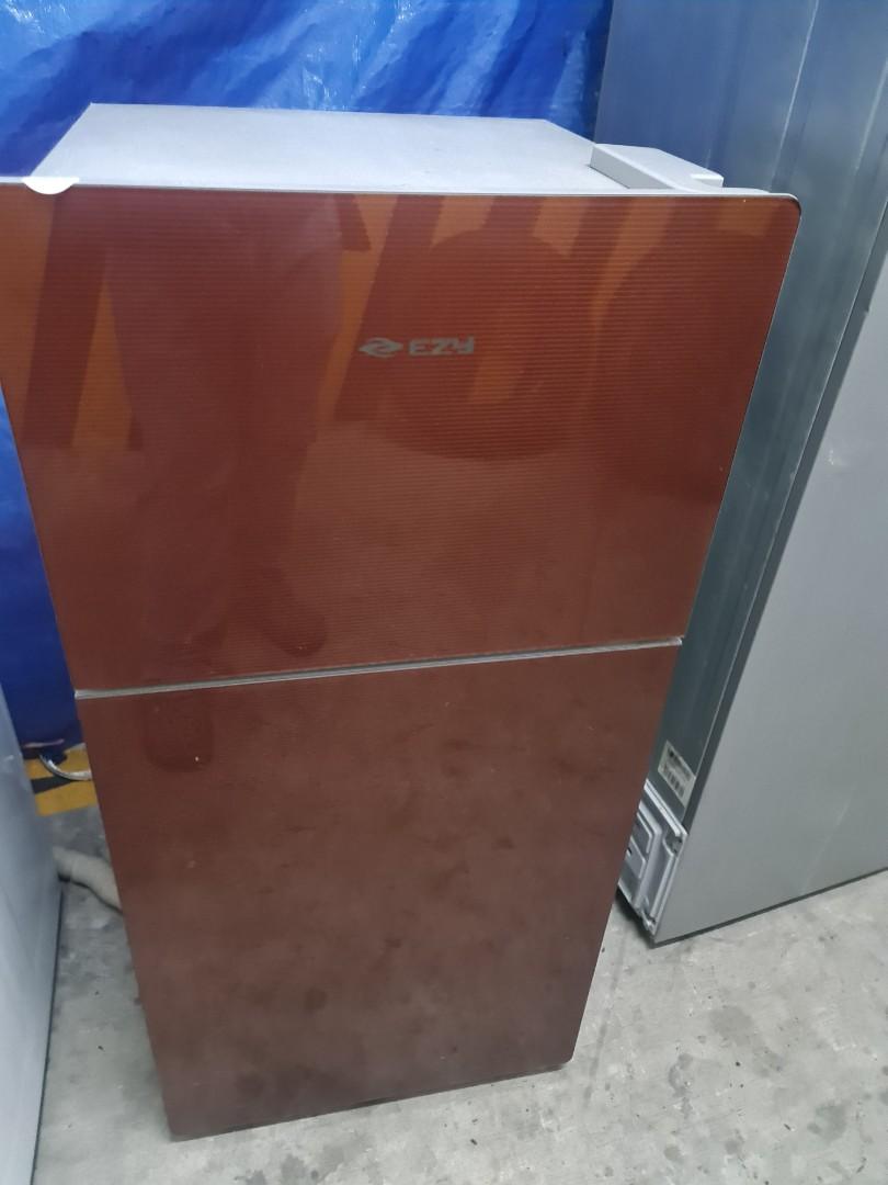 Ezy ref 4ft rush sale mandaluyong, TV & Home Appliances, Kitchen ...