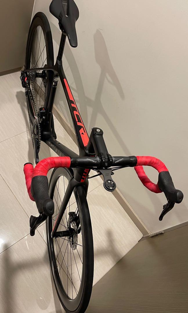 Giant TCR Advanced Pro 0 Disc Ultegra Di2 with SLR1 Rims, Sports ...