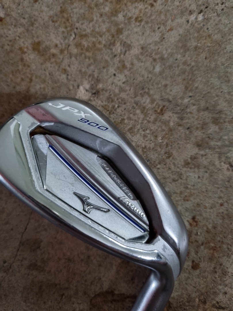 Golf club(mizuno jpx900 hot metal), Sports Equipment, Sports & Games, Golf on Carousell