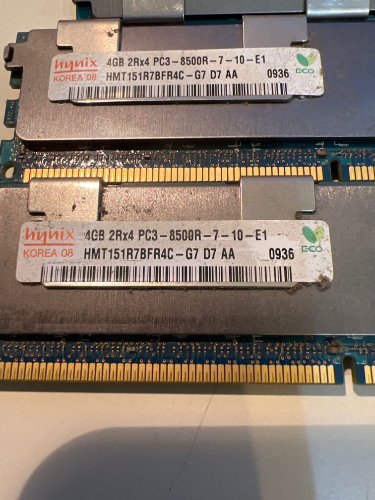 Hynix 4GB PC3 8500R ram x 12 Total 48Gb, 電腦＆科技, 電腦周邊及配件, 電腦周邊產品 - Carousell