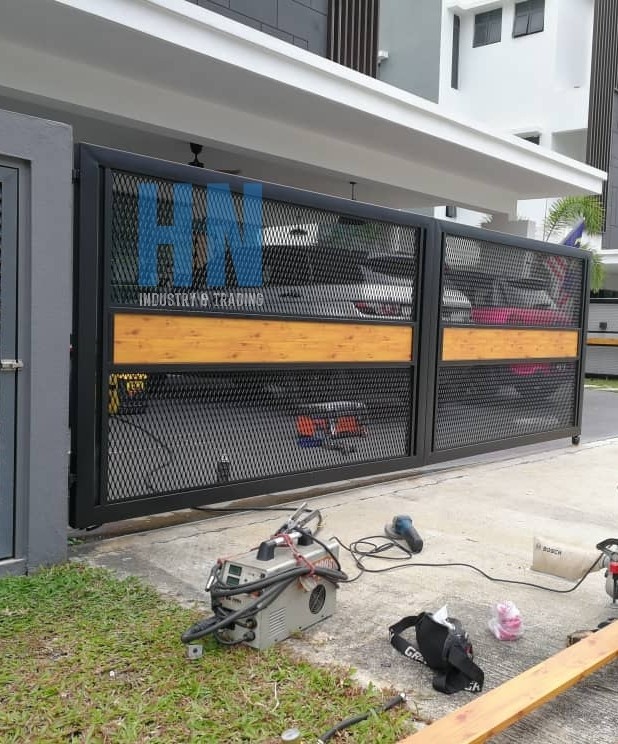 Industrial Design Main Gate, Furniture & Home Living, Home Decor ...