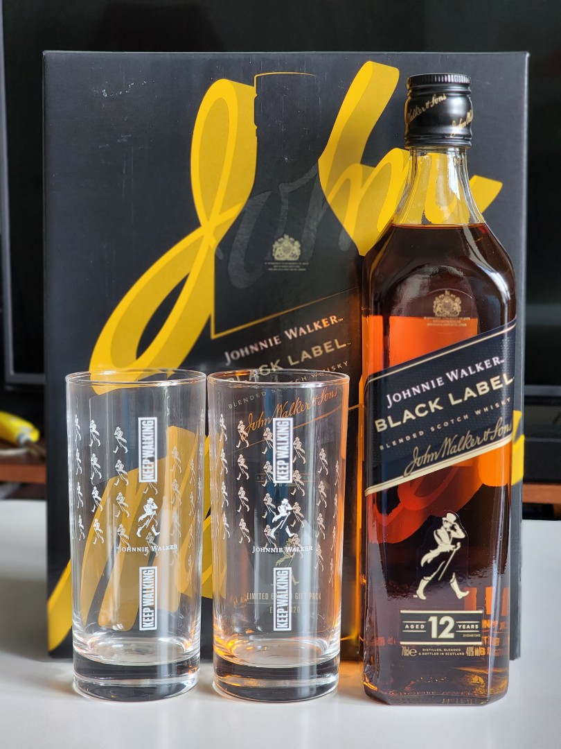Johnnie Walker Black Label Limited edition gift box 700ml, Food ...