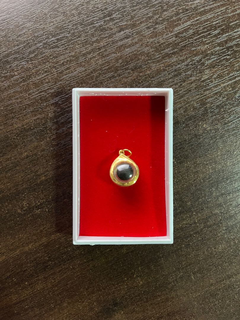 LP PERM LOOP OM JINDAMANI, Hobbies & Toys, Memorabilia & Collectibles ...