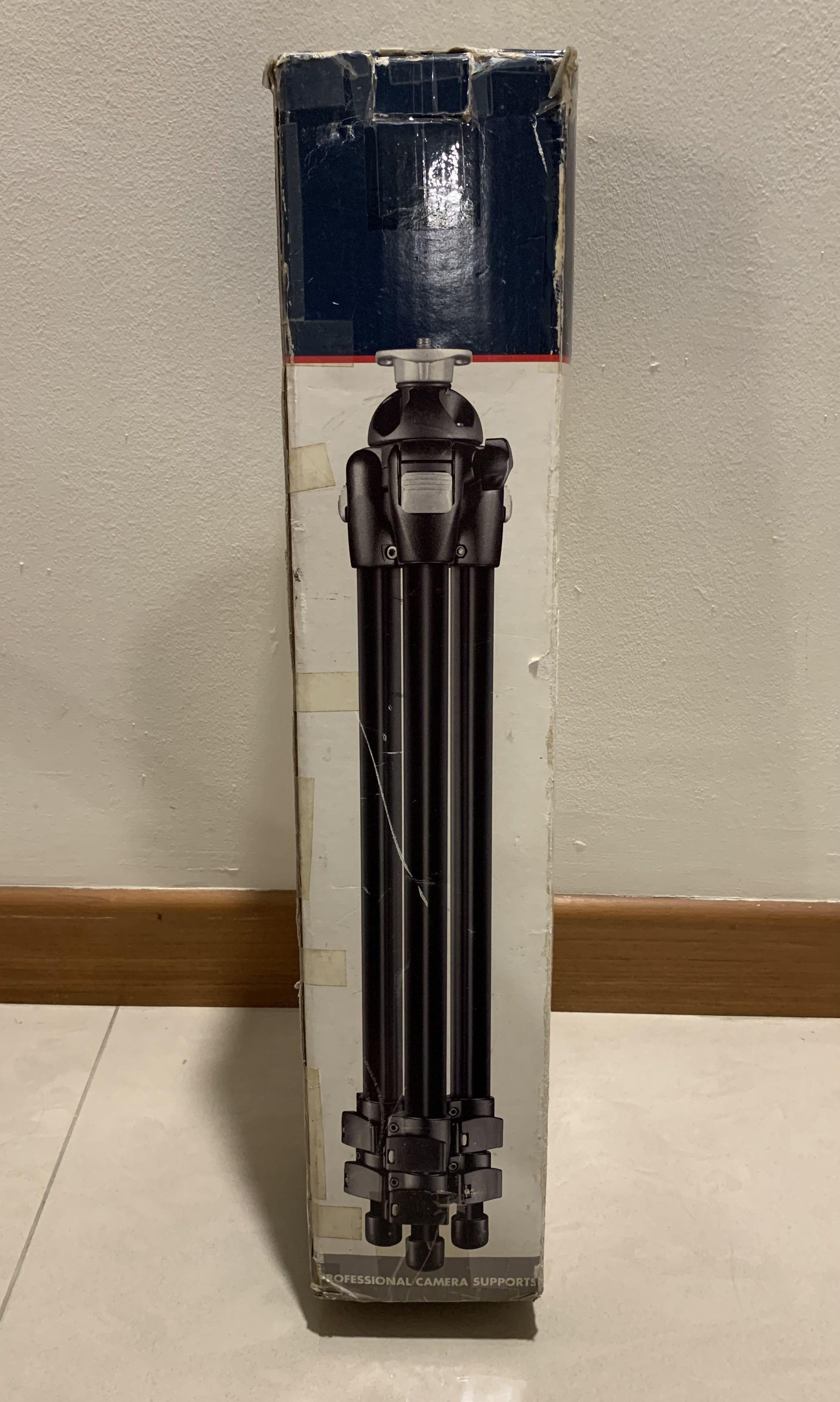 Manfrotto 055AB Tripod With 3 Way Pan Head, Photography, Photography Accessories, Tripods ...