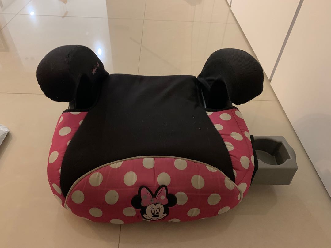 Minnie Mouse Booster Seats x 2 - Free, Babies & Kids, Going Out, Car ...