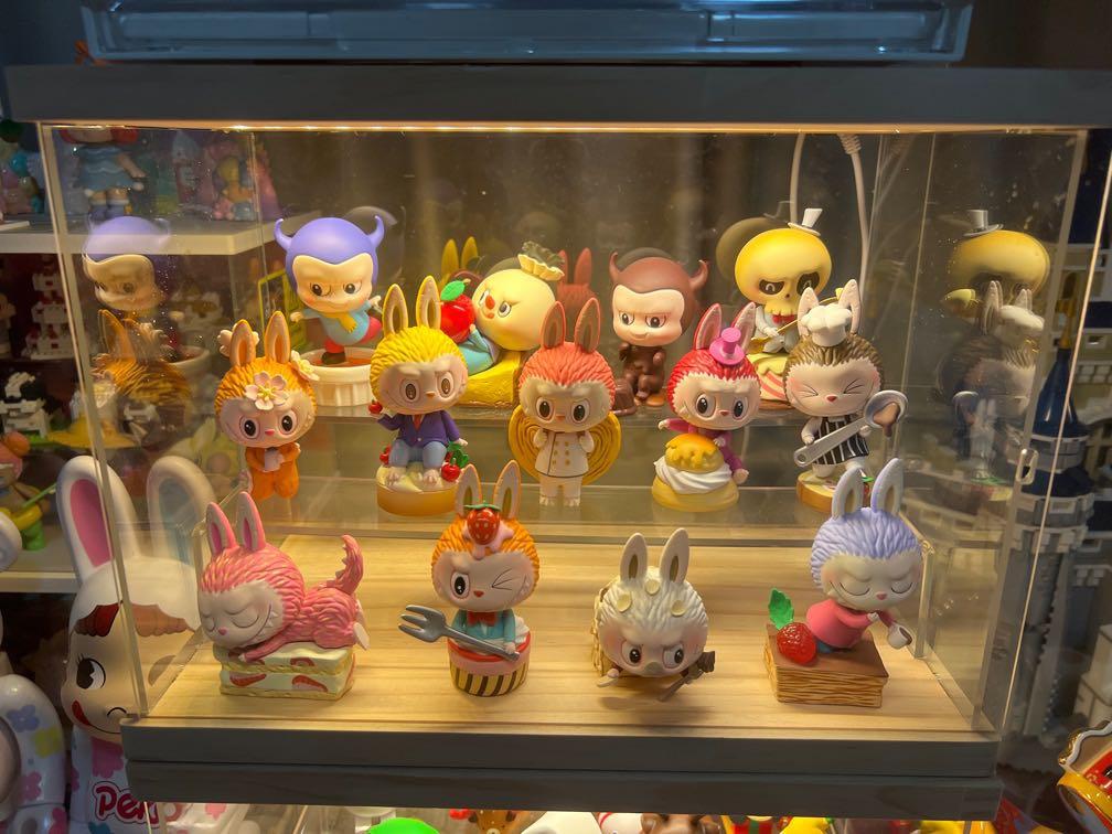 Popmart/ Pop Mart labubu/ bunny/Coco Bobo set with Display case ...