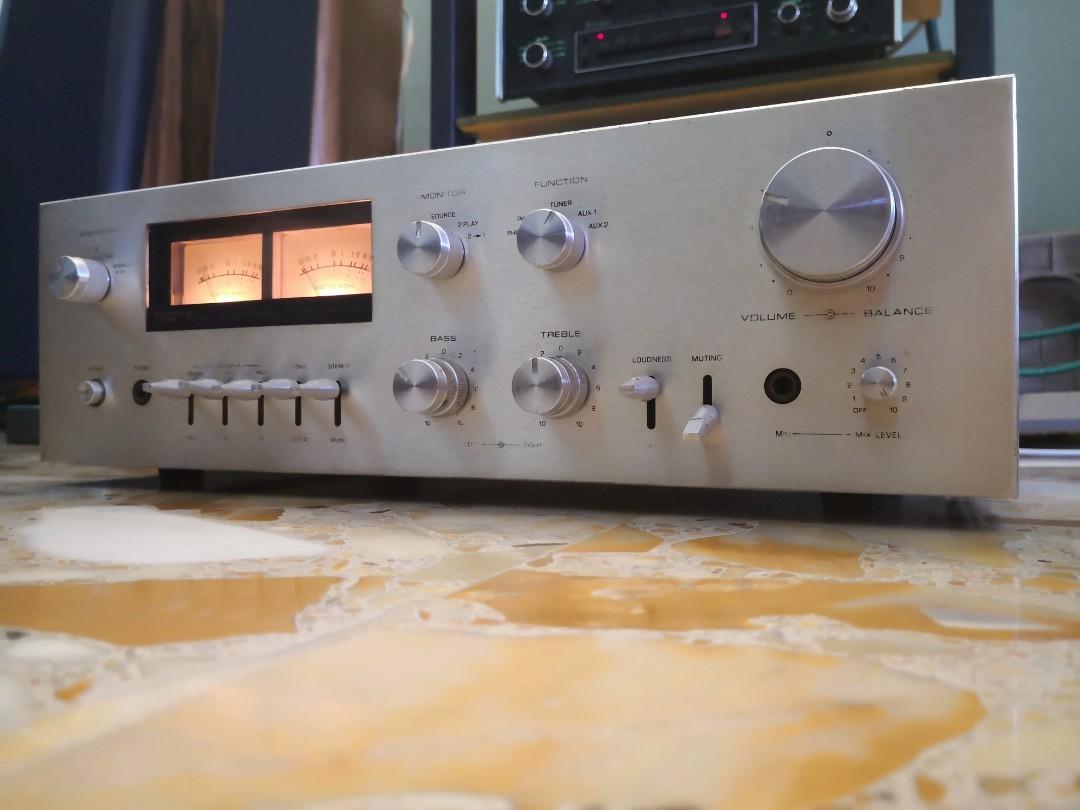 Rotel RA812 stereo amplifier on Carousell