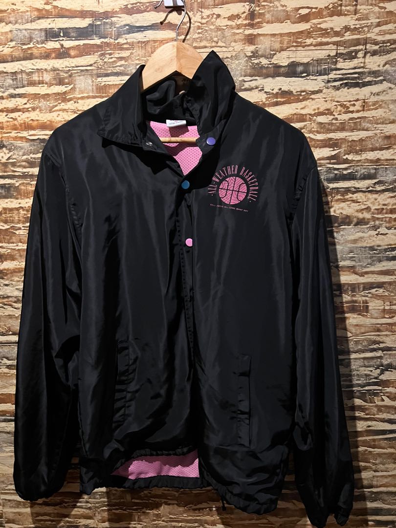 Titan Jacket, Women's Fashion, Coats, Jackets and Outerwear on Carousell