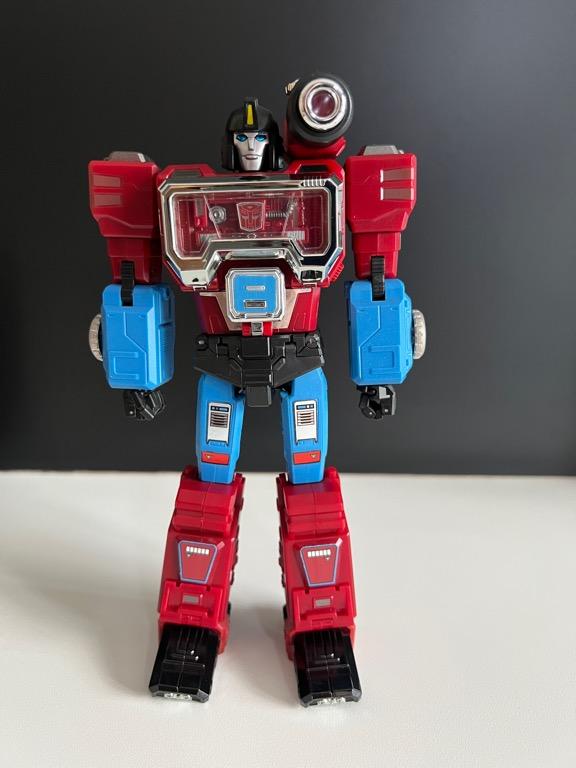 Transformers Fans Toys FT-09 Tesla (Masterpiece Perceptor), Hobbies ...