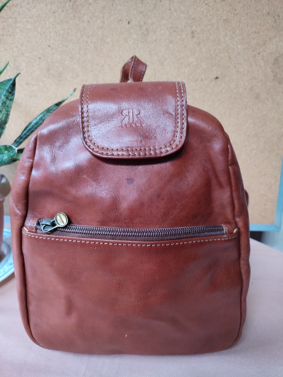 Vera Pelle Italy Backpack, Women's Fashion, Bags & Wallets, Backpacks ...